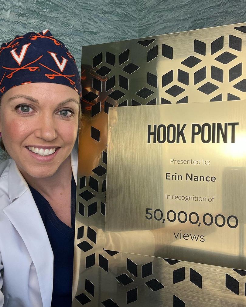 How Dr Erin Nance Gained 200k Followers in 2 Weeks | Hook Point