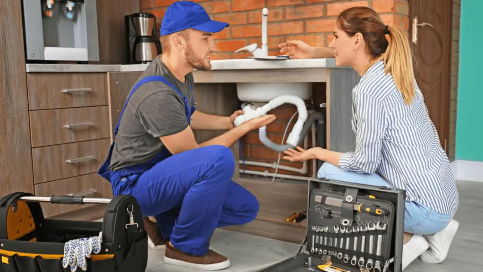 How Customer Education Can Boost Your Plumbing Sales - FTL Finance Blog