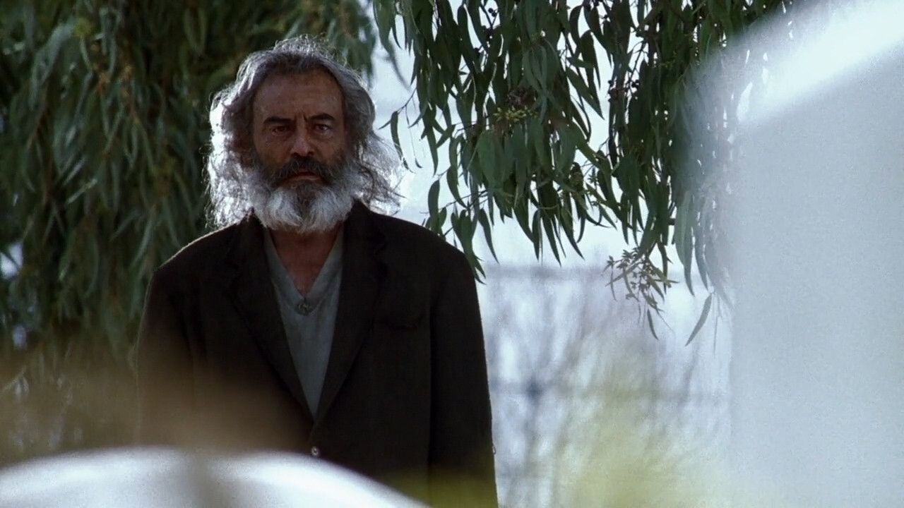 Muere Emilio Echevarría, actor de 'Amores perros' y 'Muere otro día', a ...