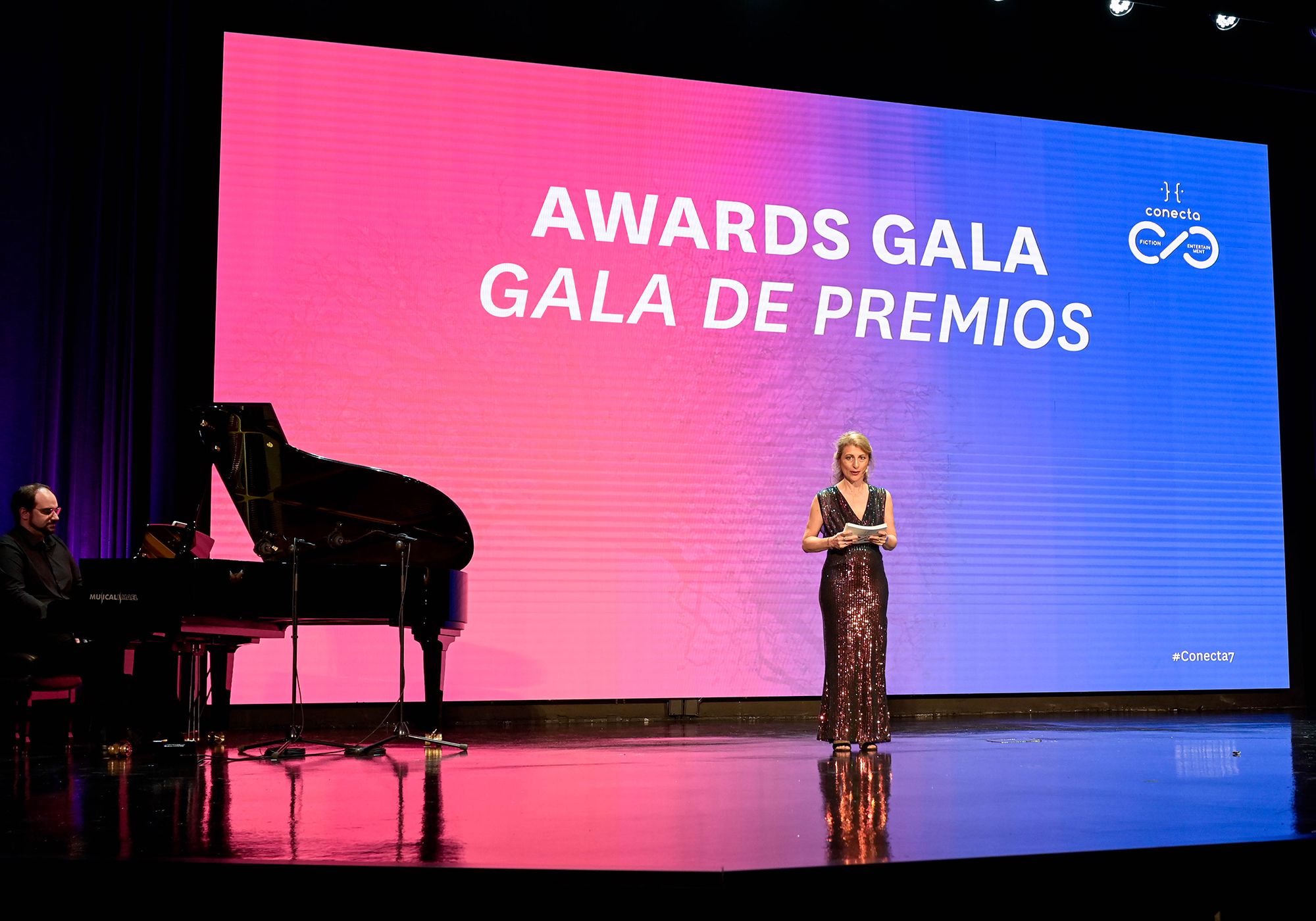 ‘De buena familia’, el proyecto elegido por RTVE en el Conecta FICTION ...