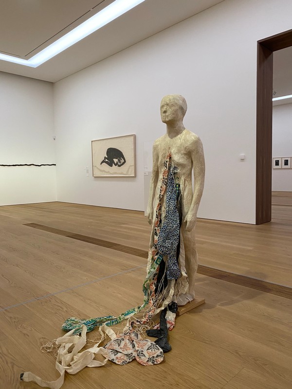 Kiki Smith: Hearing you with my eyes at MCBA / NOVEMBRE GLOBAL