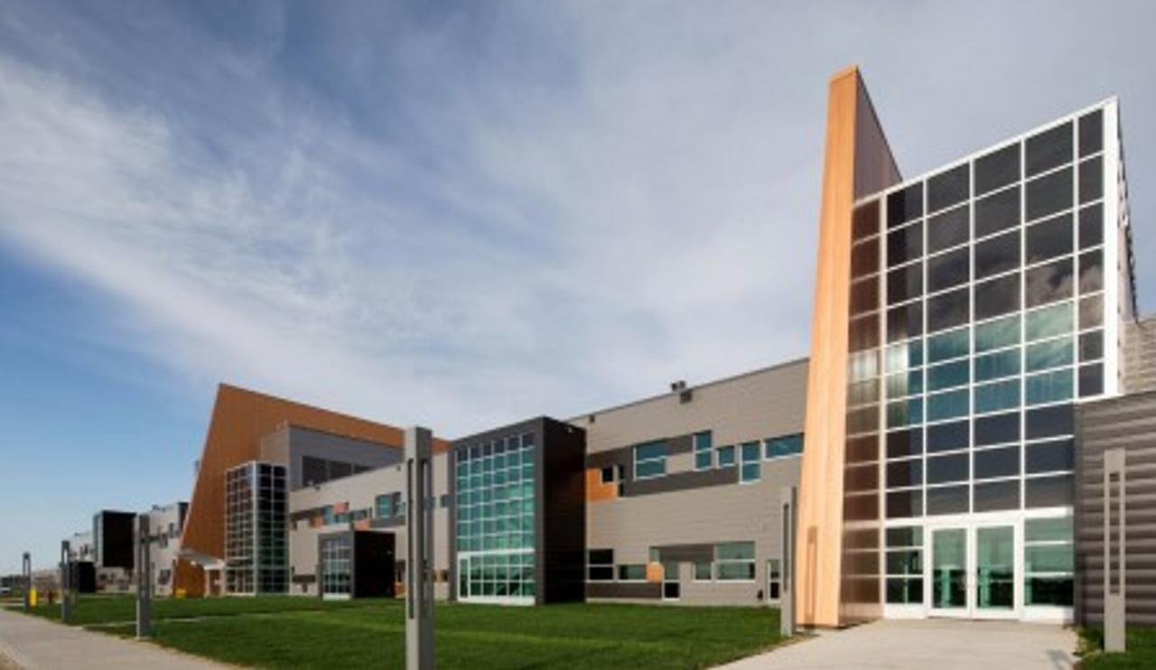 EllisDon - Shell Upgrader Building