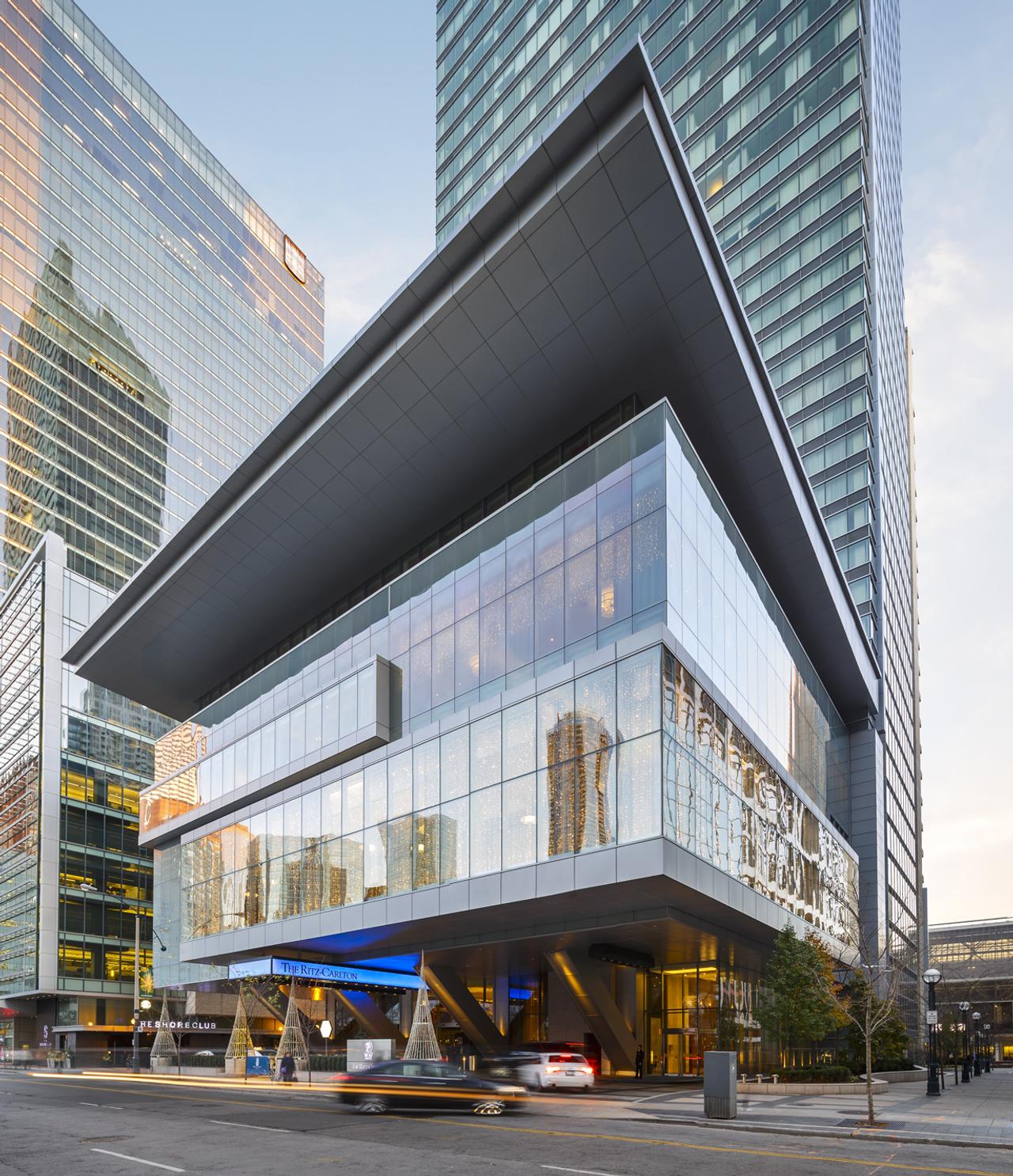 EllisDon - Simcoe Centre Hotel/ Residential Tower (Ritz Carlton)