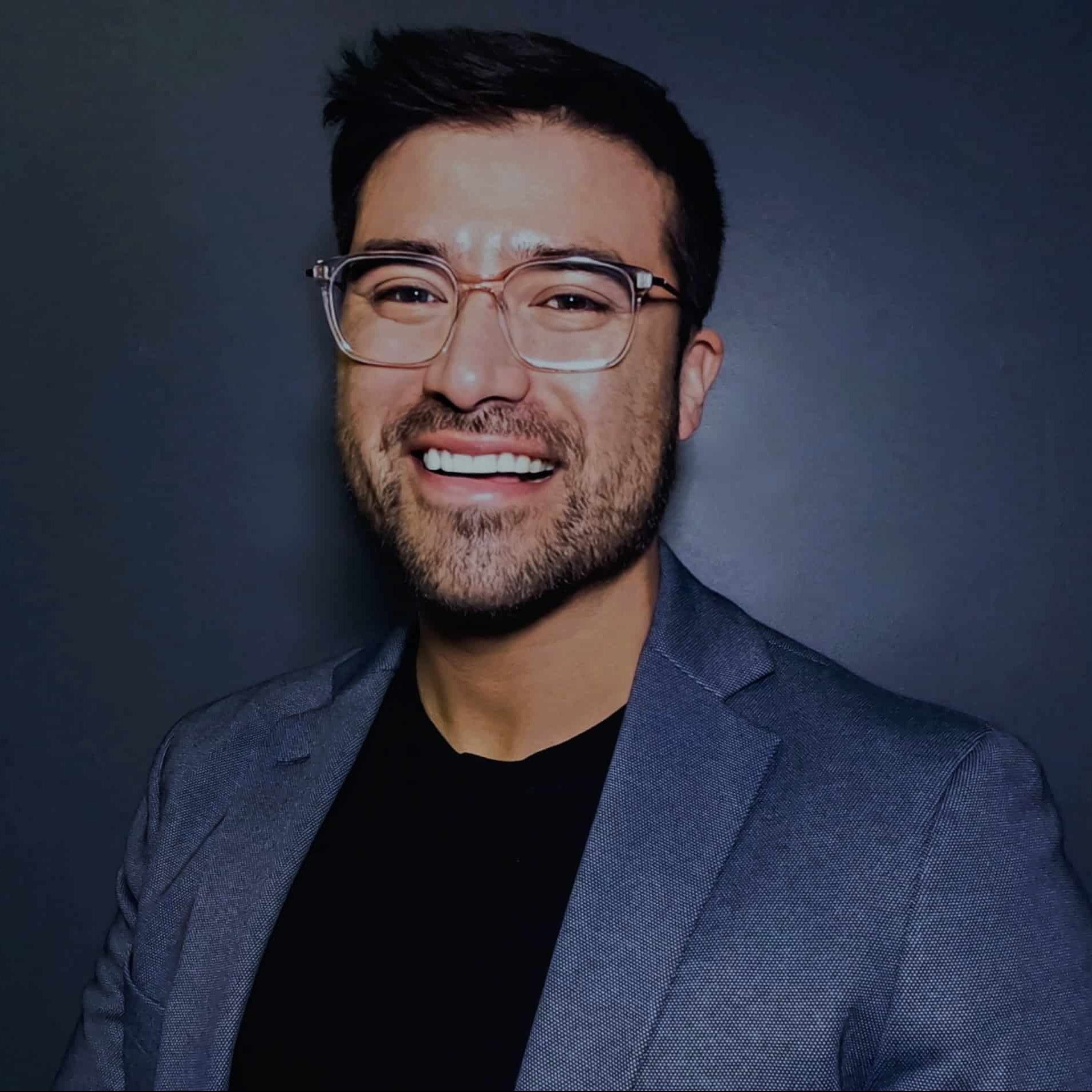 Michael Angelo Alvarez | Eddy