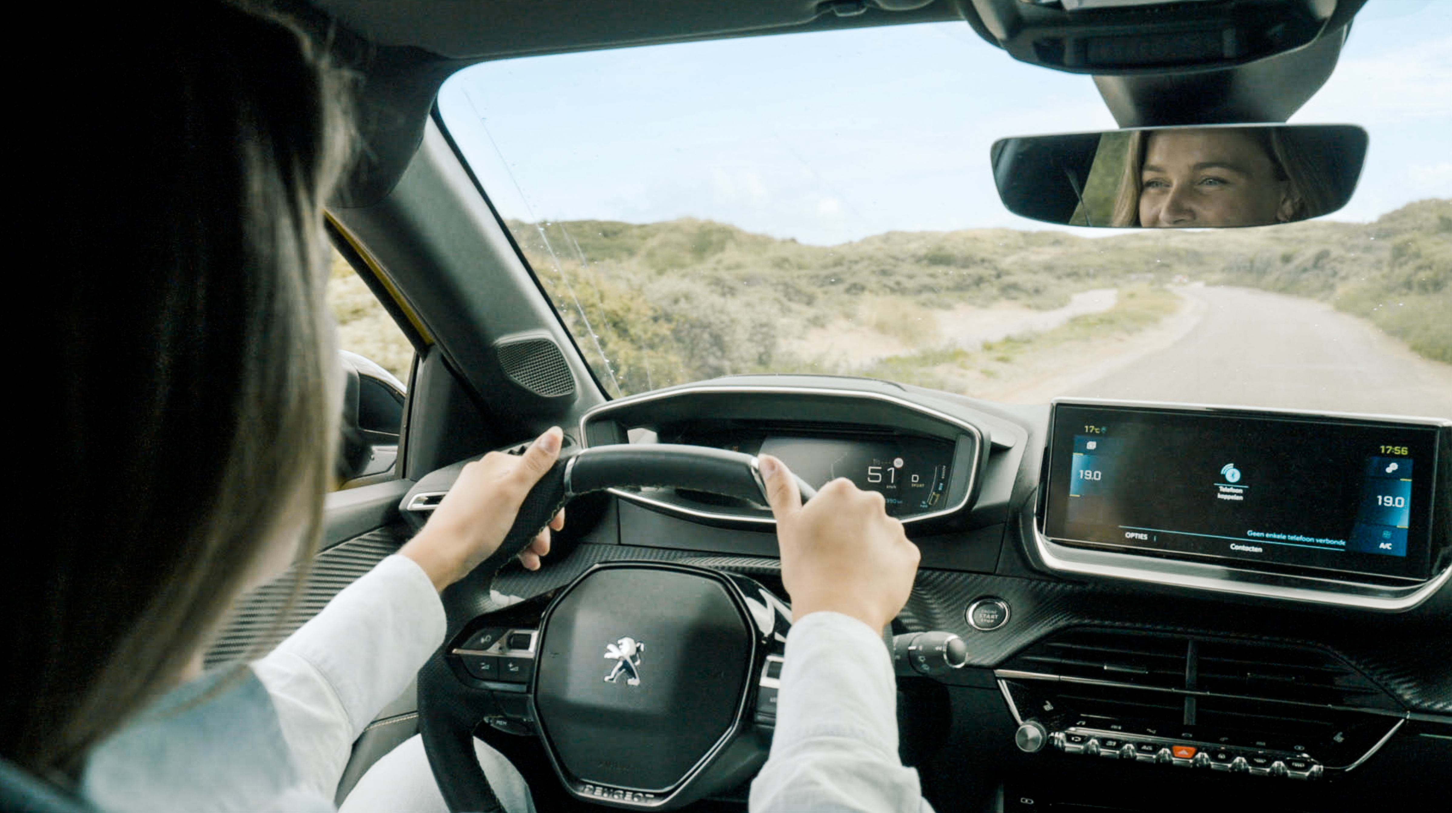 Wie zit er graag 5 jaar aan een auto vast?
