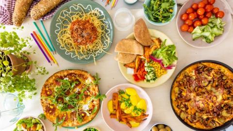 Lars er LOL - høstens fineste kinofilm - Godtlevert