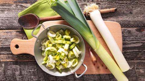 Hvordan oppbevare purre – tips for langvarig friskhet - Godtlevert