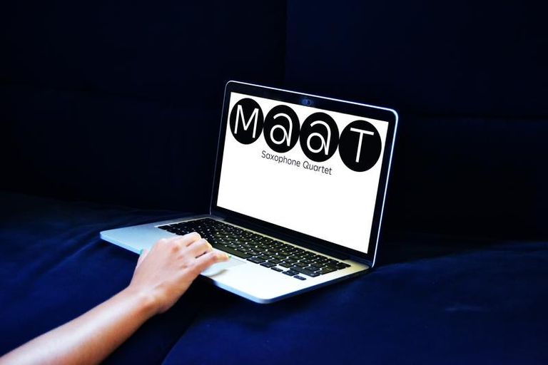 Pleasure - Pizza Typefaces