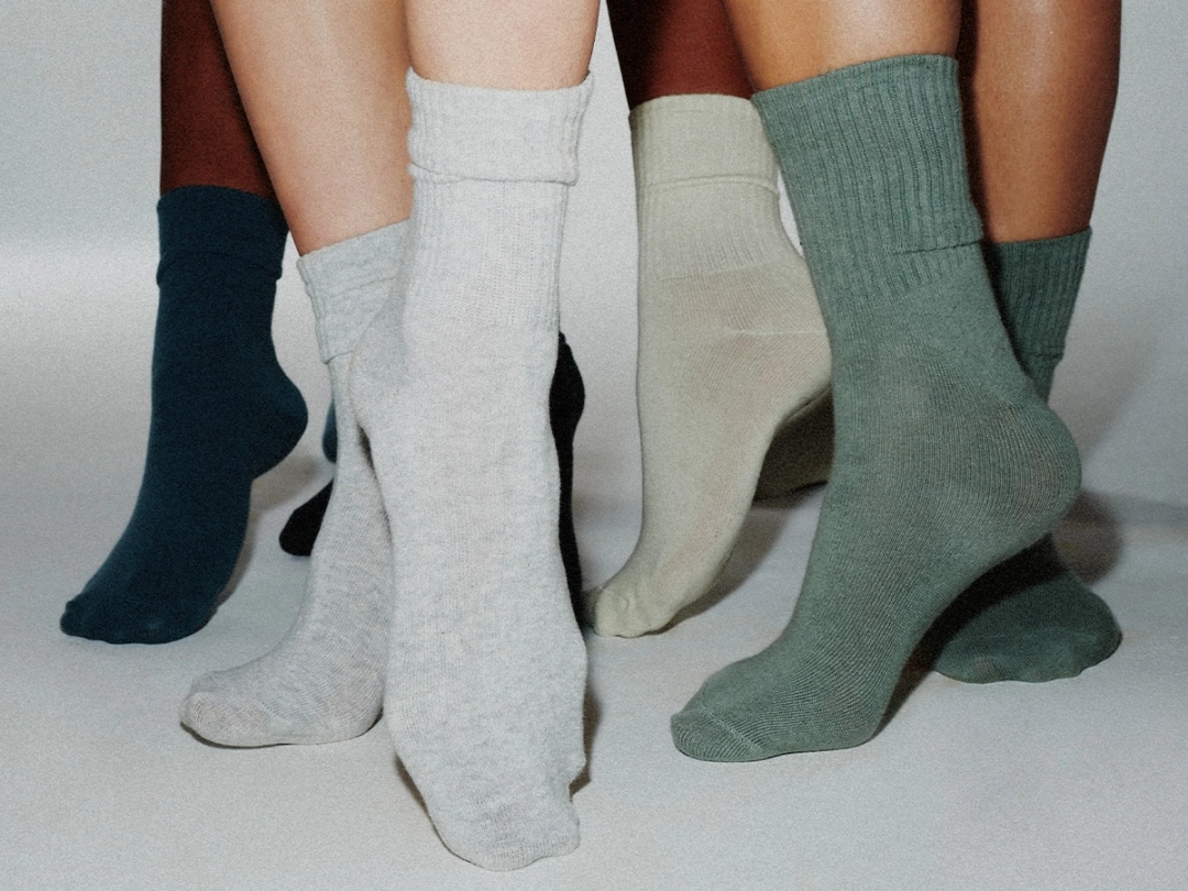 Socks for Women: Crew Length, Ankle, Slouch & More | SKIMS