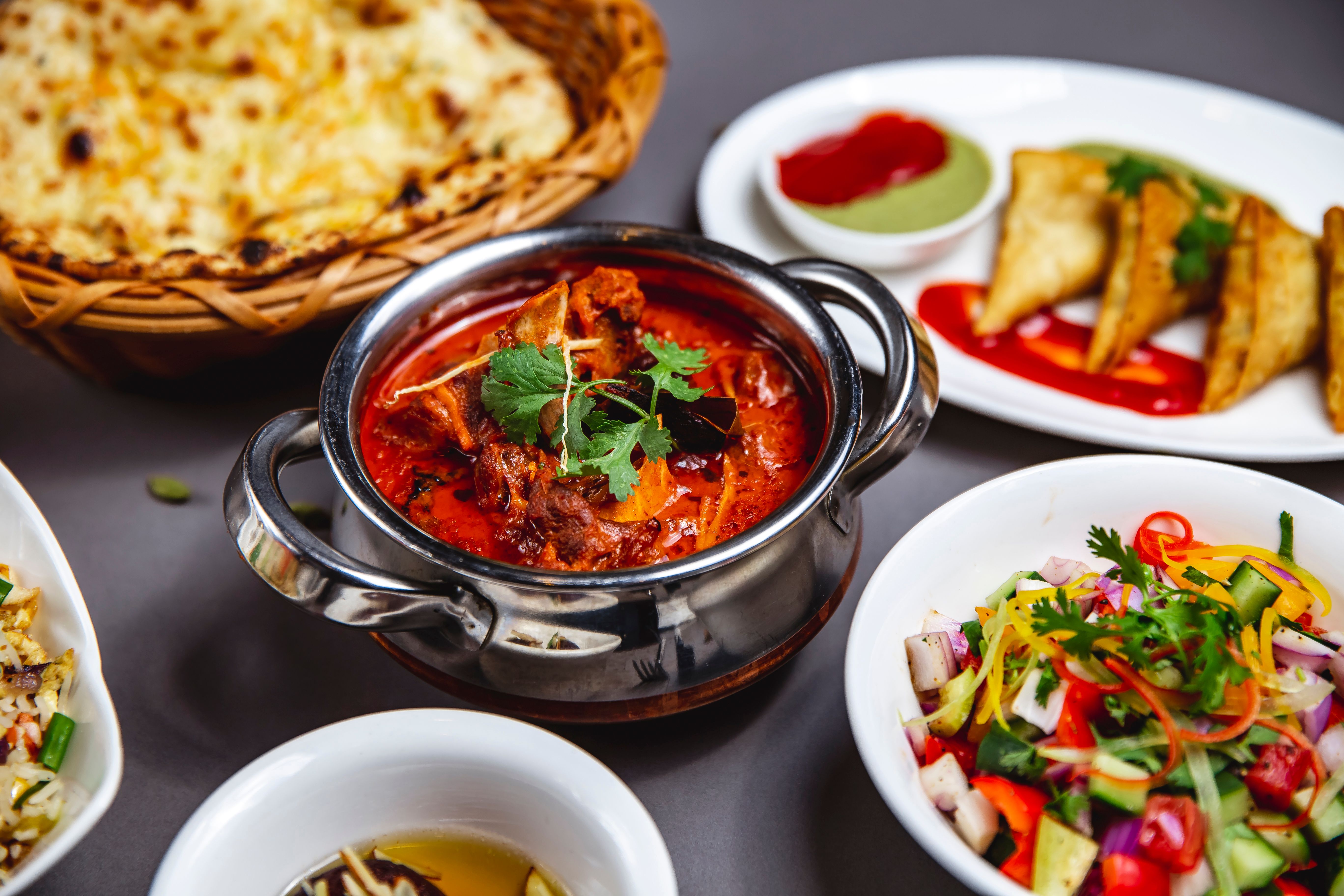 Top 12 Indian Vegetarian Restaurants in Singapore: A Culinary Guide