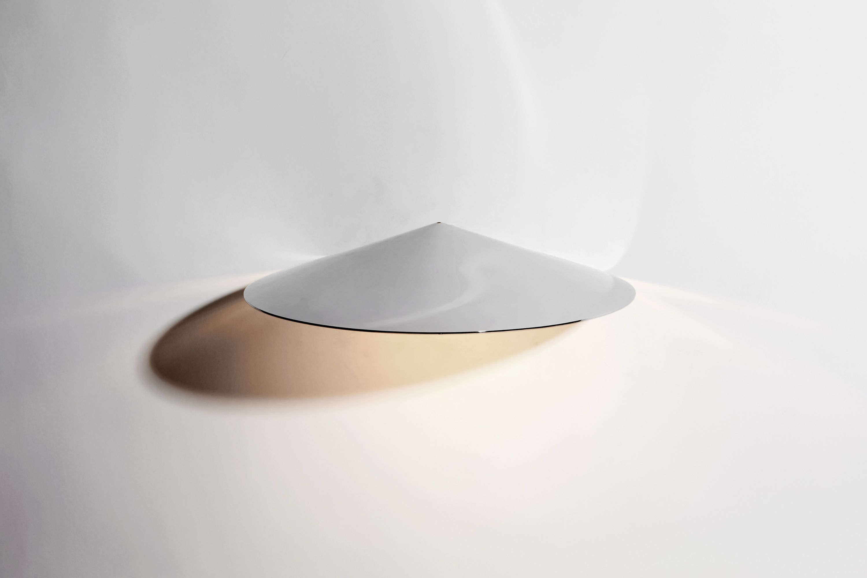 Shade Sconce | Blue Green Works