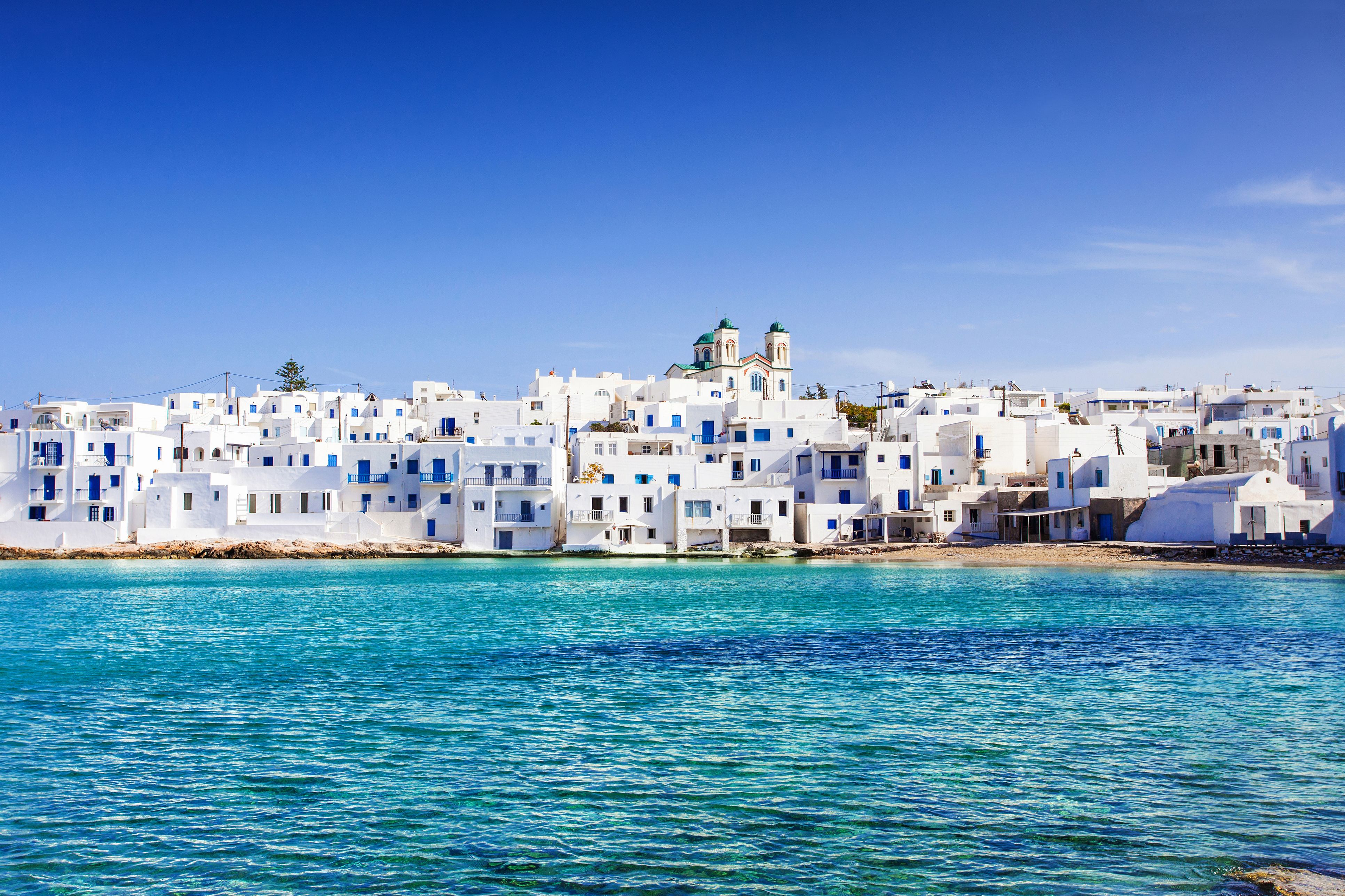 9 Of The Prettiest Coastal Towns In Greece