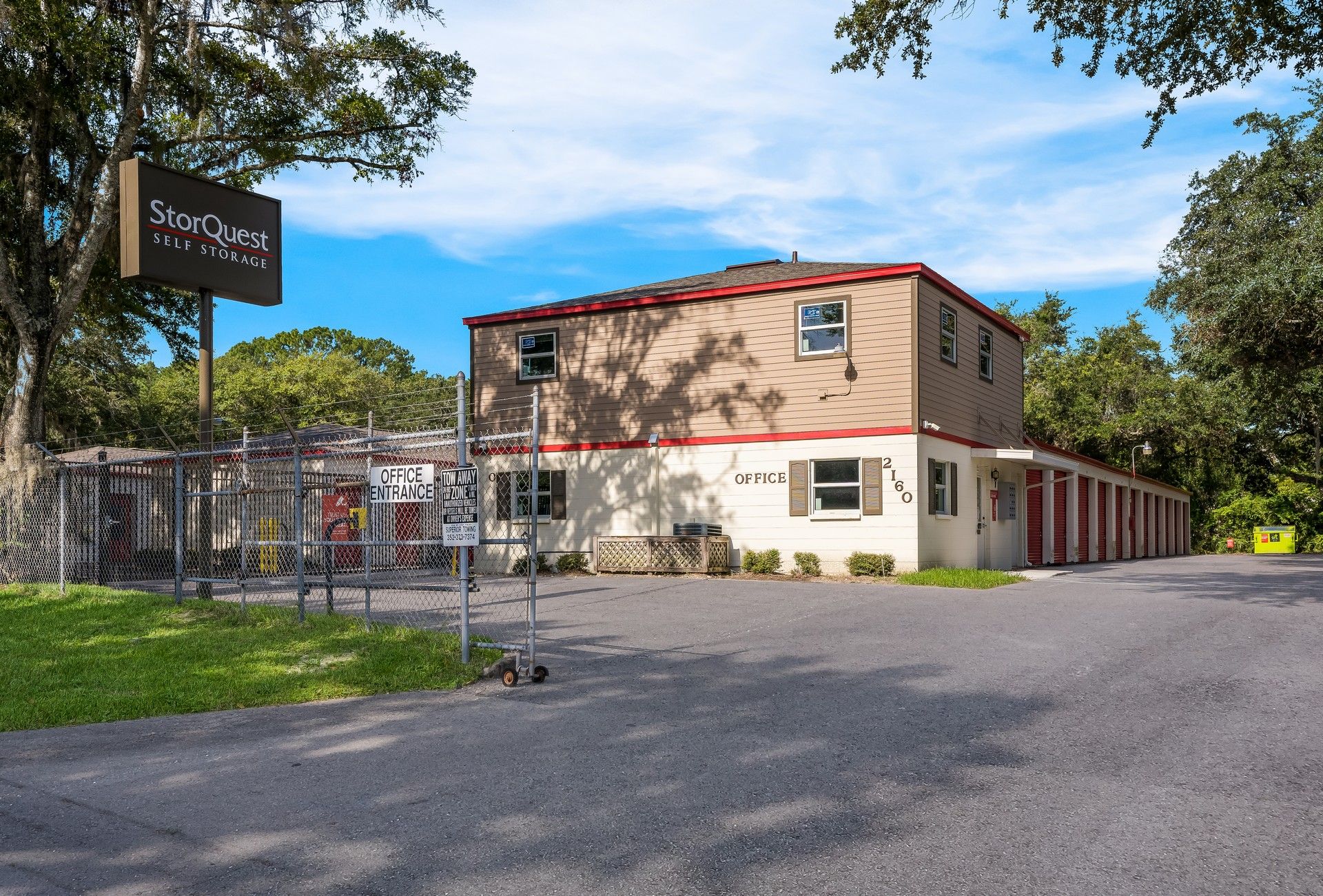 Self Storage Units in Gainesville, FL at 2160 NE 1st Blvd | StorQuest