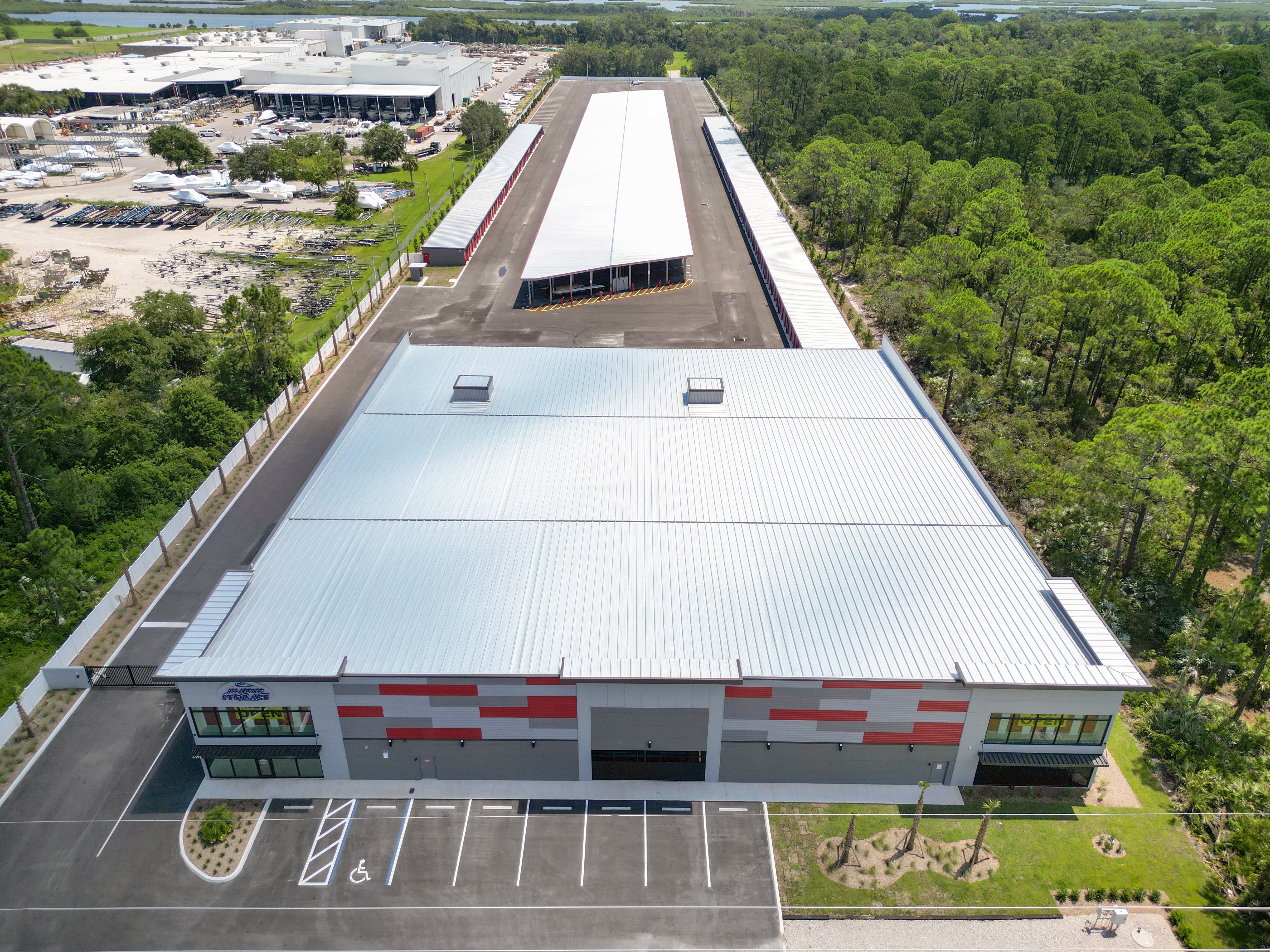 Self Storage Units in Edgewater, FL at 4175 S Ridgewood Ave | StorQuest