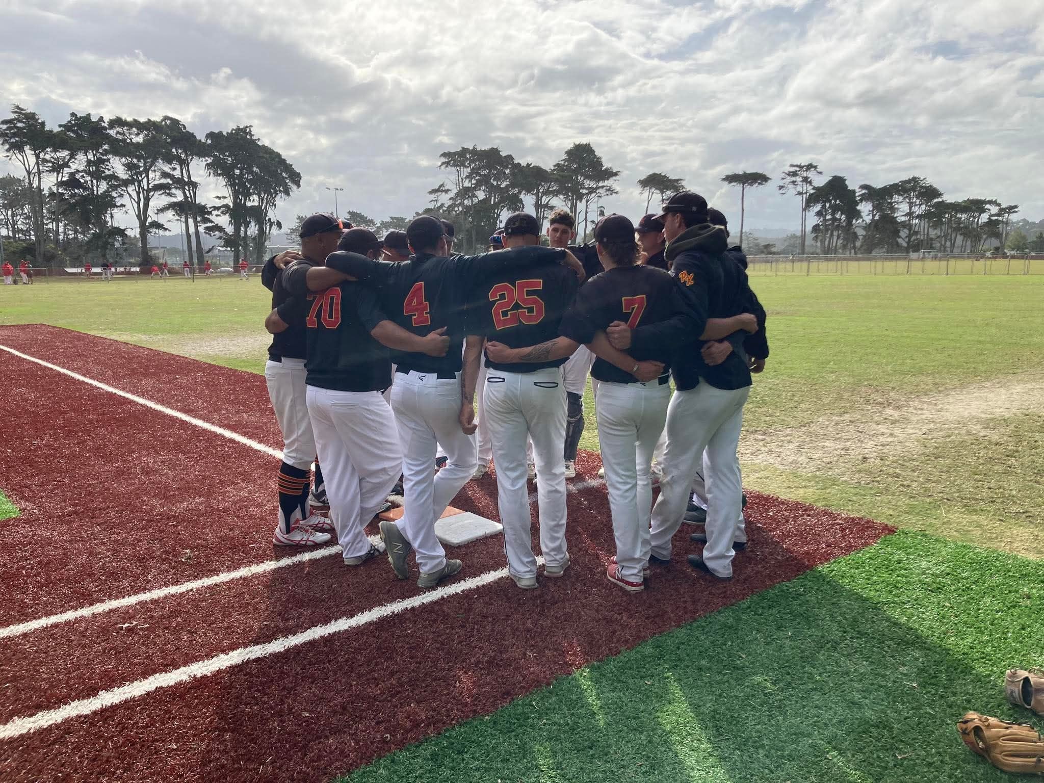 Bobby Pitches In for the Poneke Kilbirnie Softball Club | Bobby