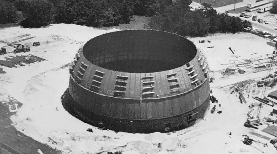 The 1997 Leak at Brookhaven National Laboratory | American Physical Society