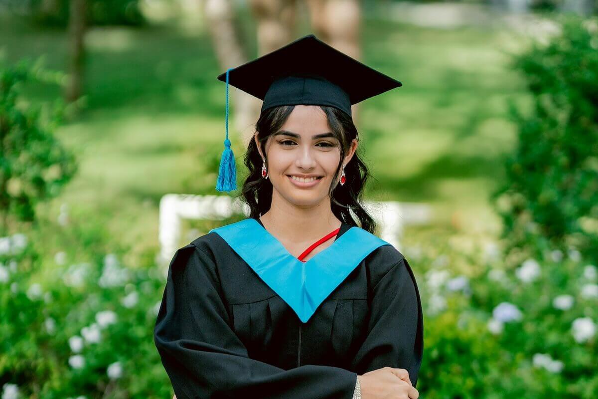 Graduate Student Loans: Key Statistics, Trends, and Insights You Should ...