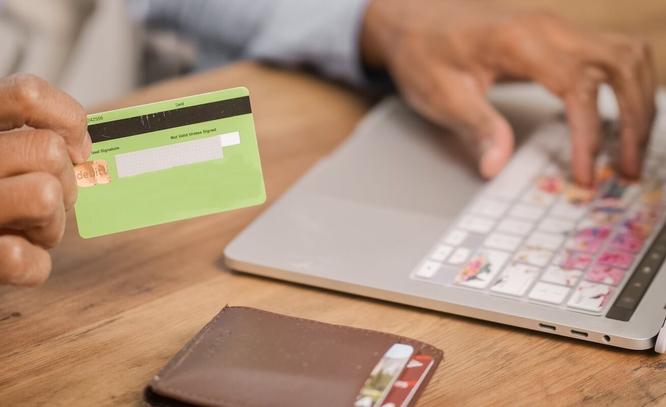 What is an Electronic Funds Transfer (EFT)? Understanding Digital ...