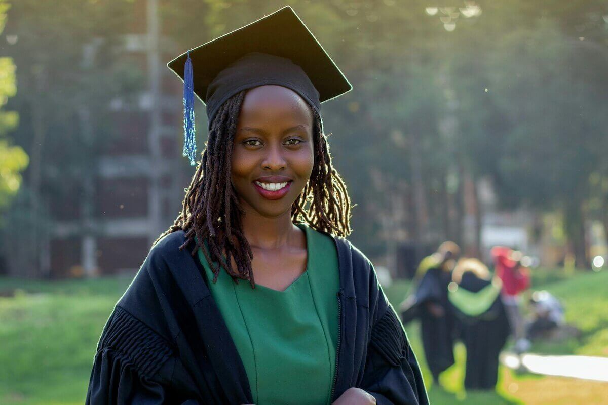 fb031daf7c0cf76c0b78c90542eea11aa7d087eb-1200x800.jpg?auto=format