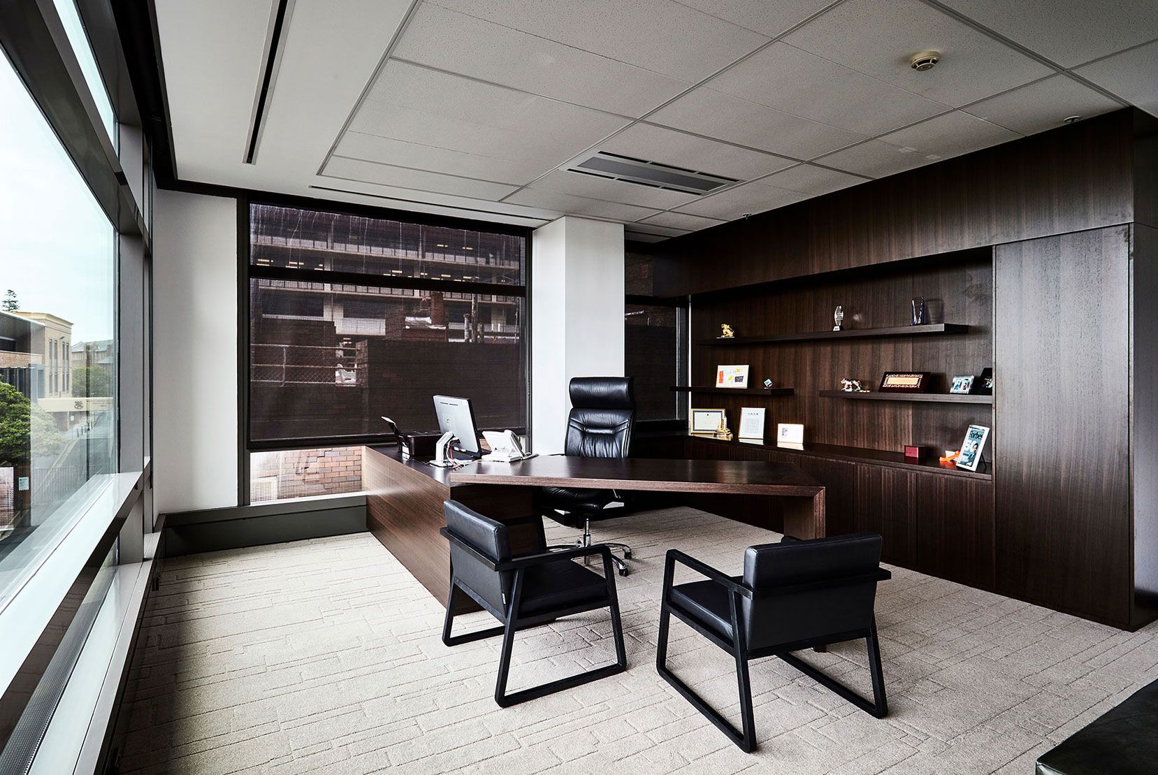 How to Get the Corner Office - Revelio Labs
