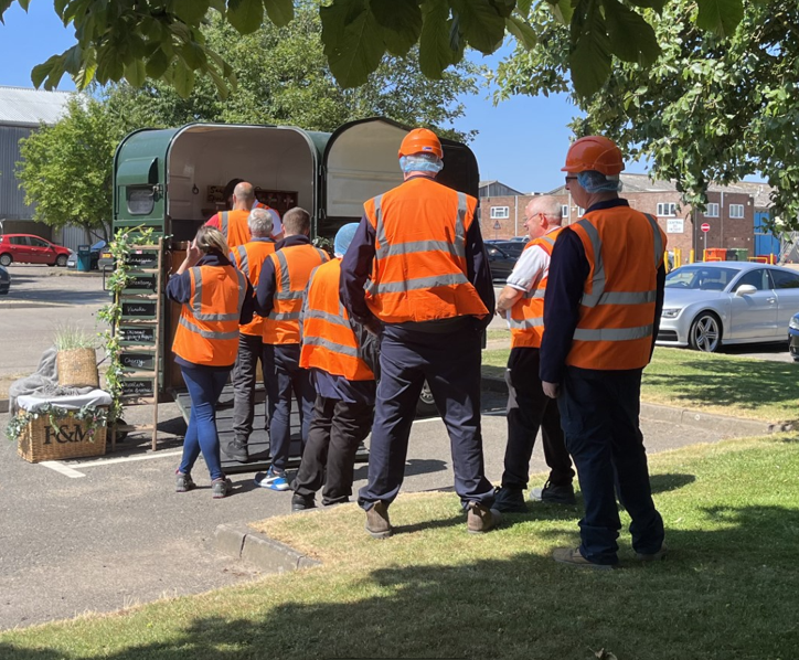 People | Manor Fresh