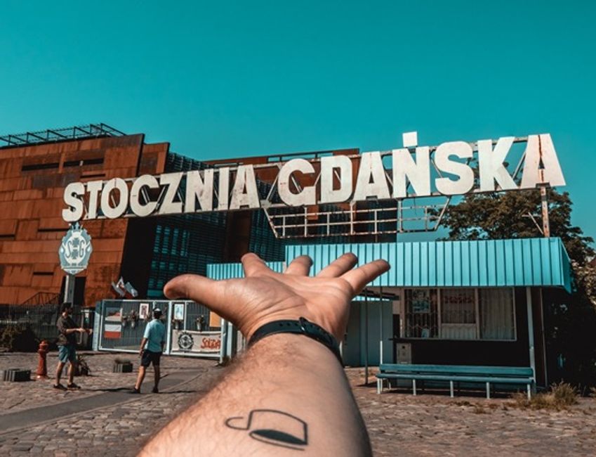 Gdansk Solidarity Tour: The Road to Freedom | Poland by Locals