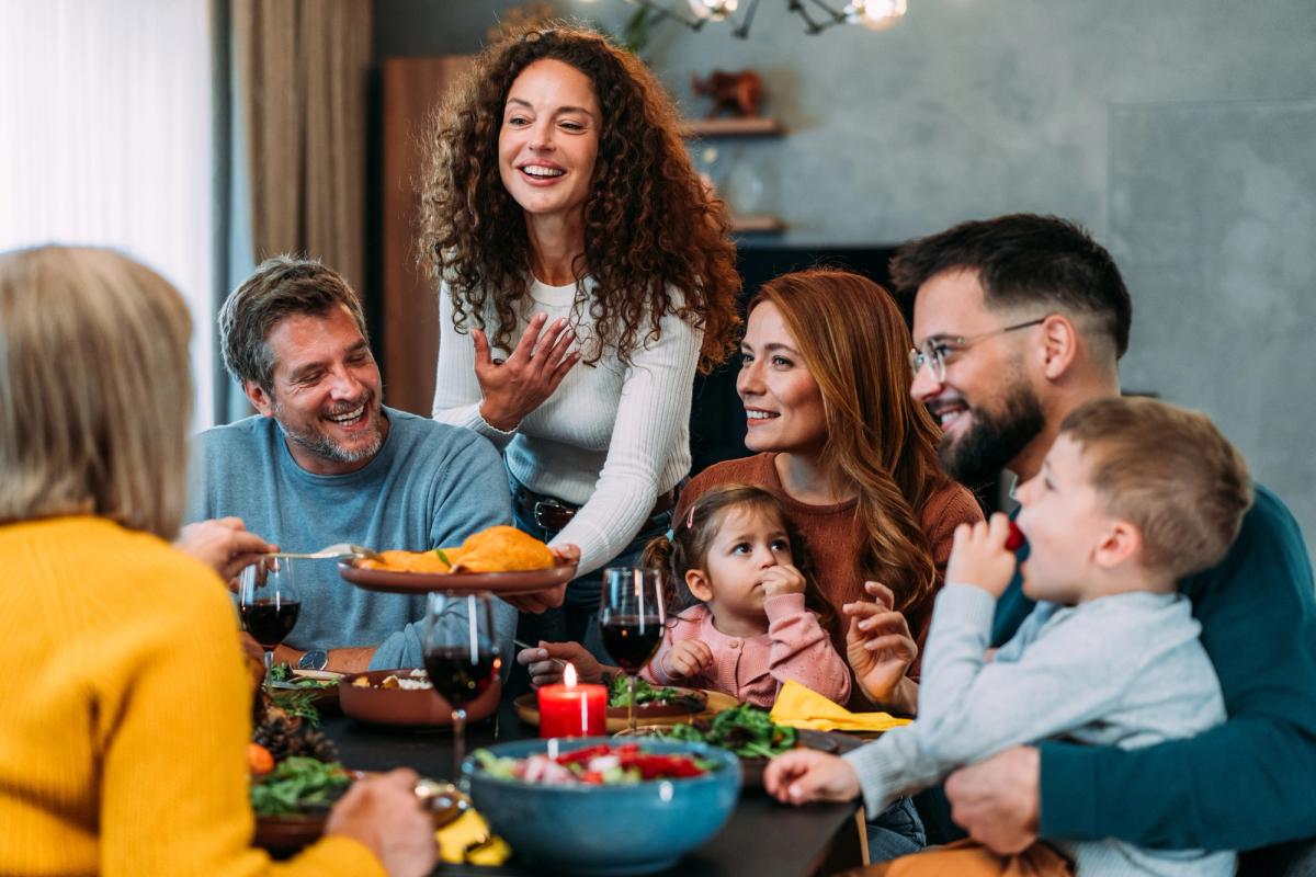 Holiday Meals in Eating Disorder Recovery: Tips from Experts