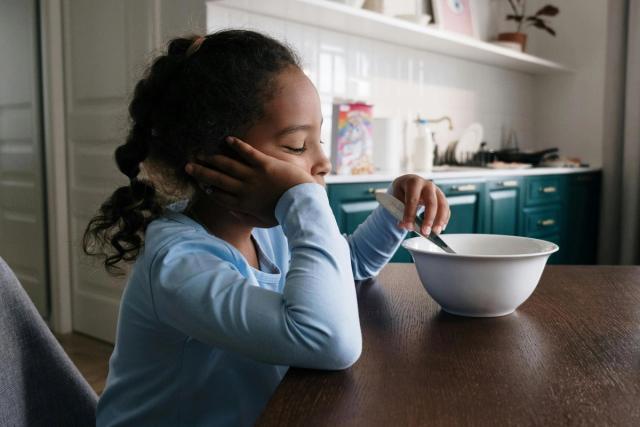 ARFID vs. Picky Eating: Signs, Differences, and Support