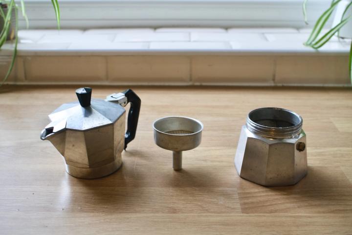 Bialetti Moka Express Moka Pot Review | Honest Coffee Guide