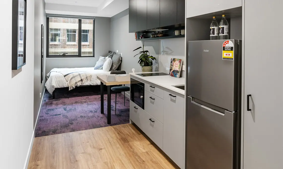 Large Double Studio Apartment | Melbourne A'Beckett | The Switch