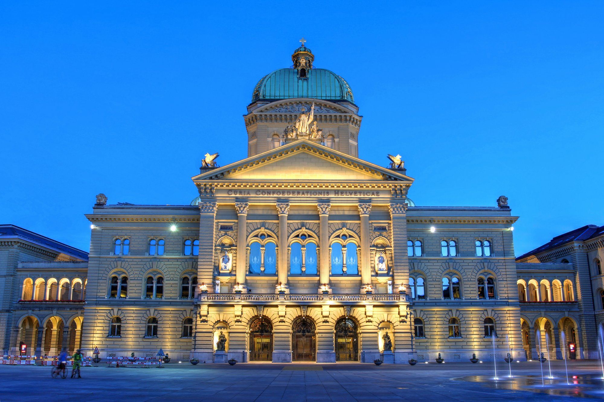 Bern per trein: bezienswaardigheden in deze UNESCO-stad