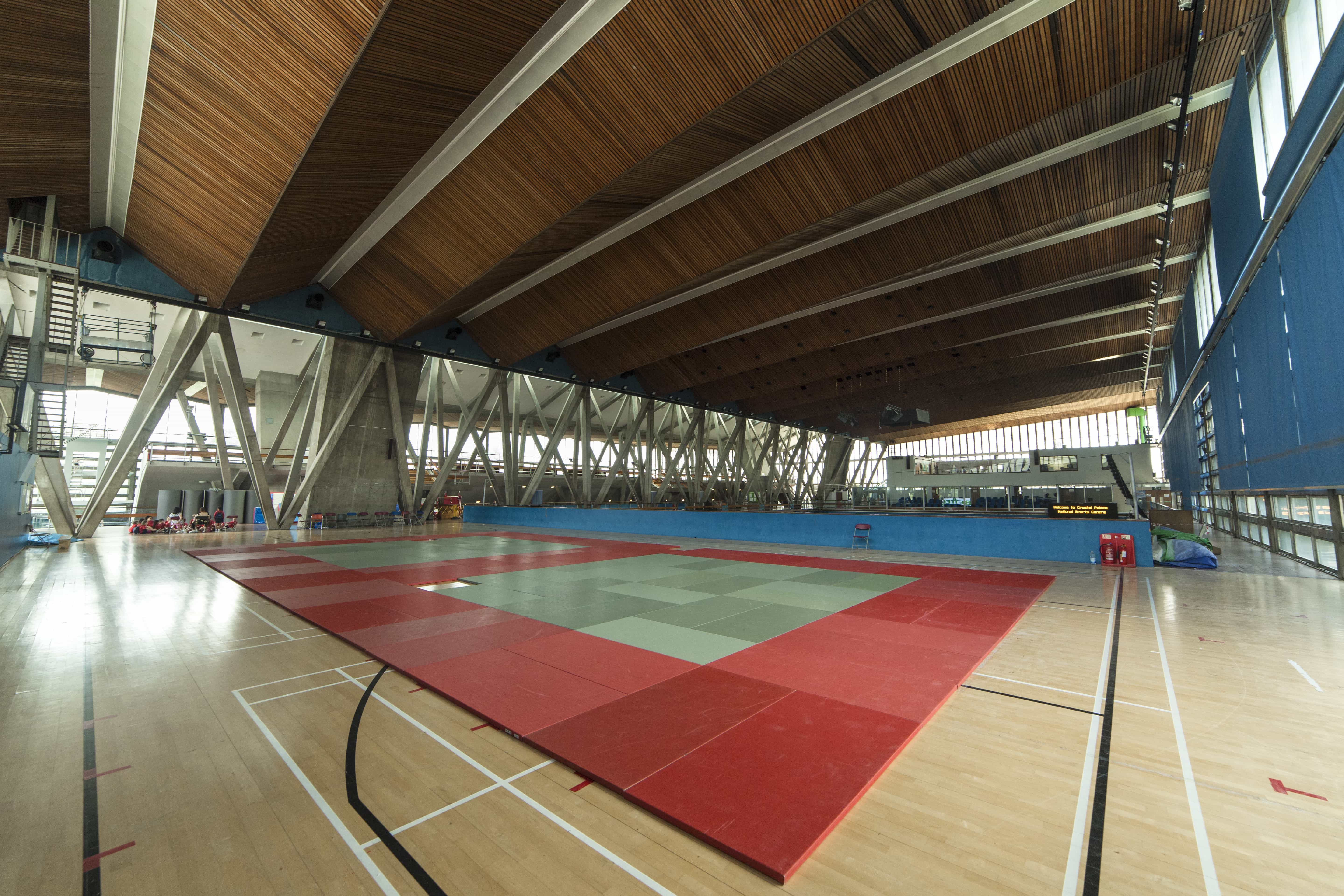 Palace Arena | Love Locations