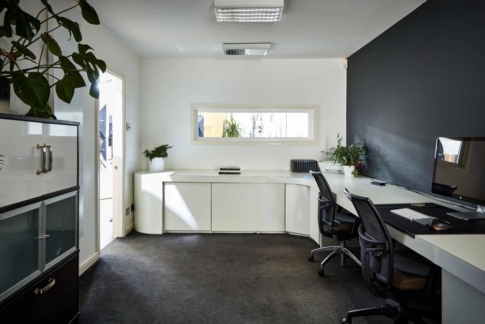 APG Studio | Love Locations