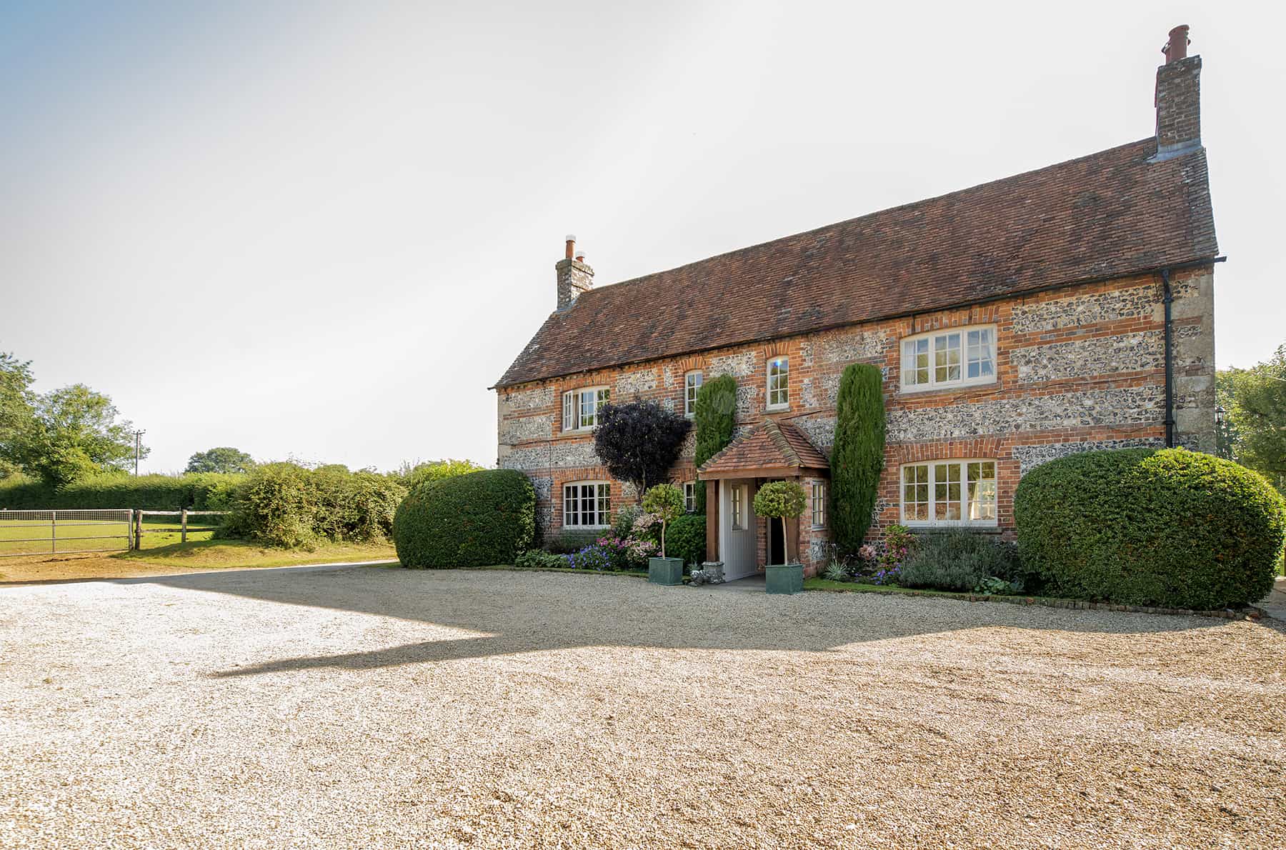 Soley Farm | Love Locations