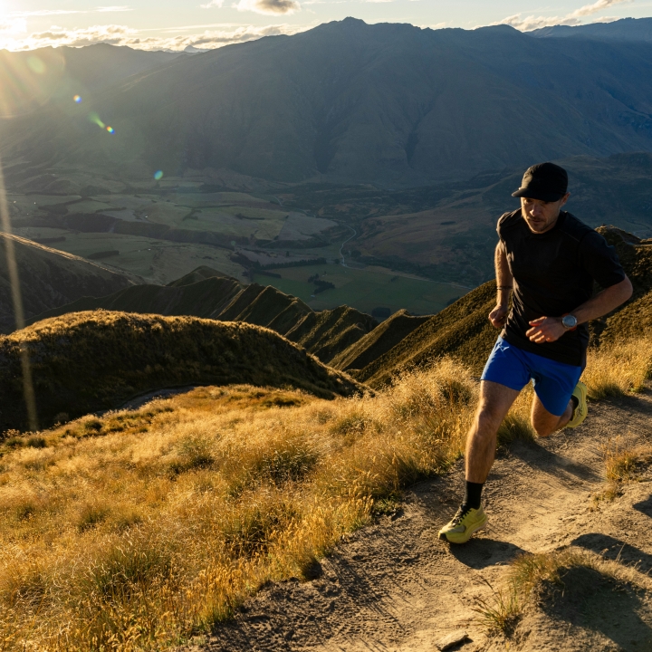 Outdoor Clothing, Technical Outerwear, & Accessories | Arc'teryx
