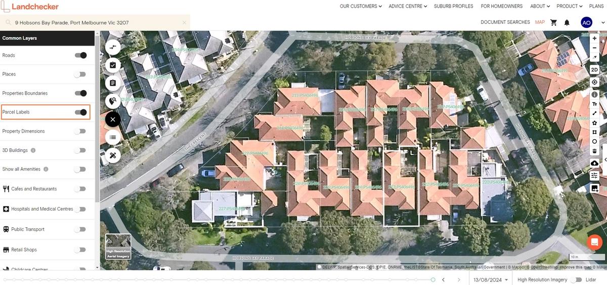 How to turn on property boundaries | Landchecker