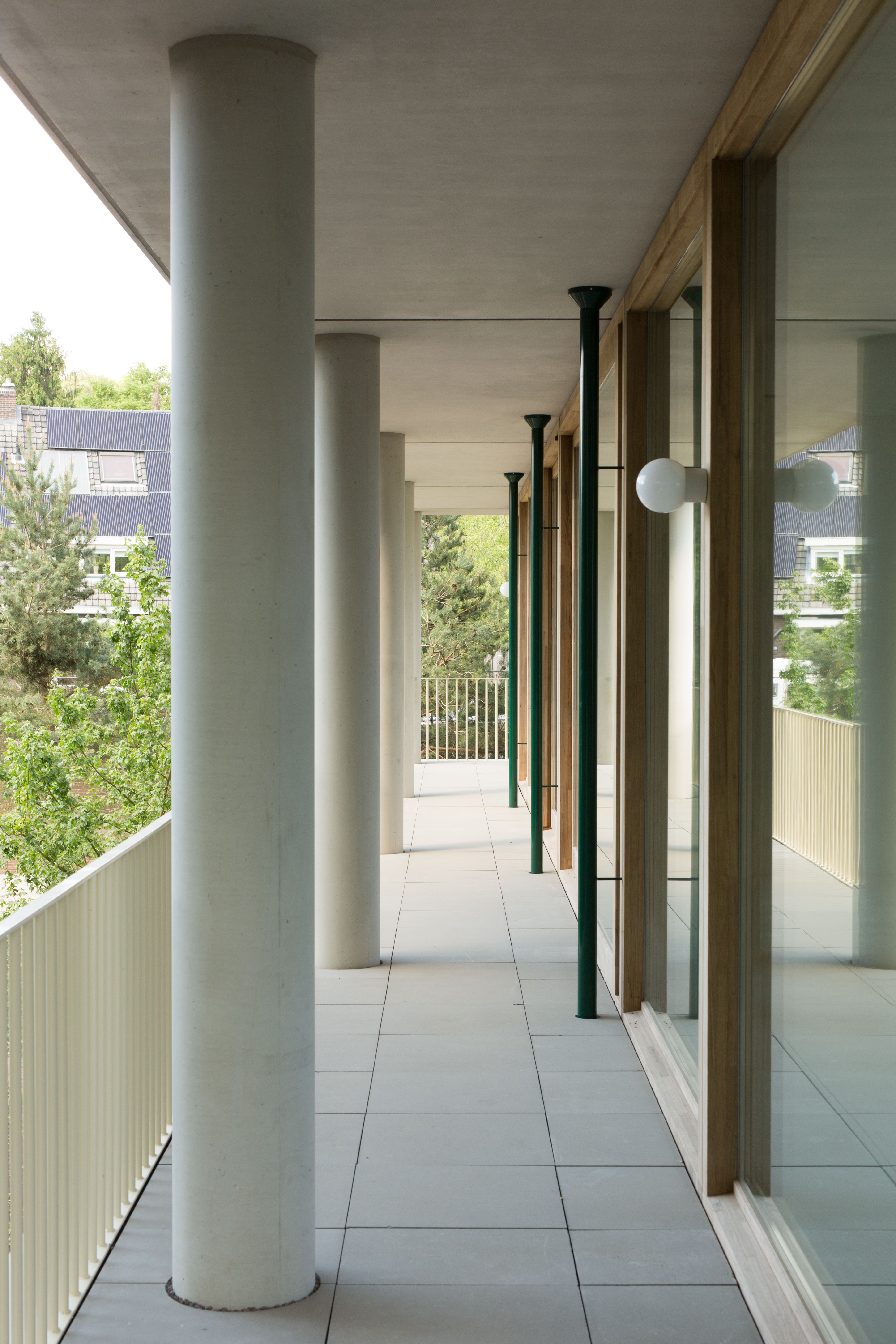 109, Apartment building with 34 columns – Dyvik Kahlen Architects
