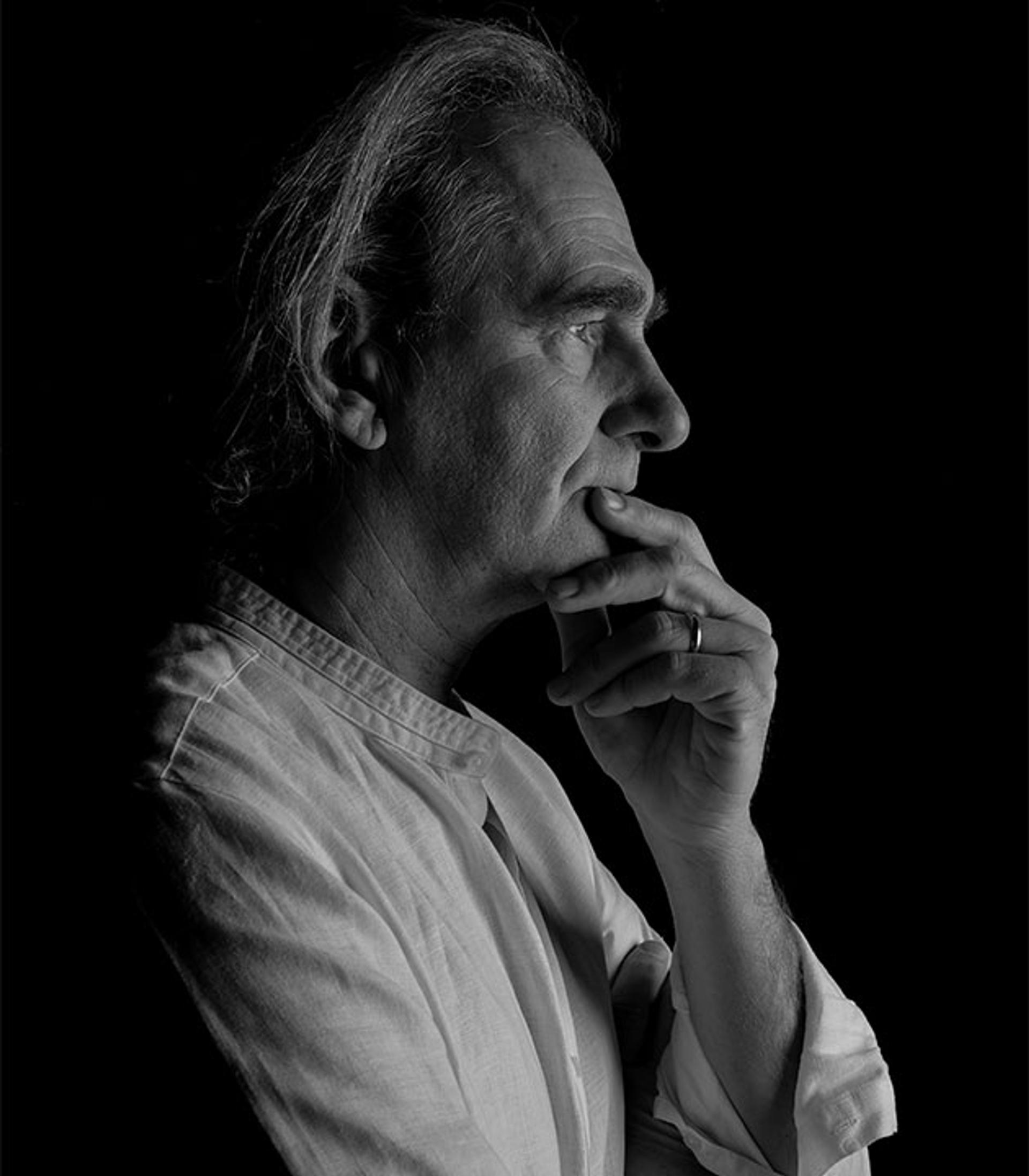 Gianluca Pacchioni Under the Sheets II - Ateliers Courbet