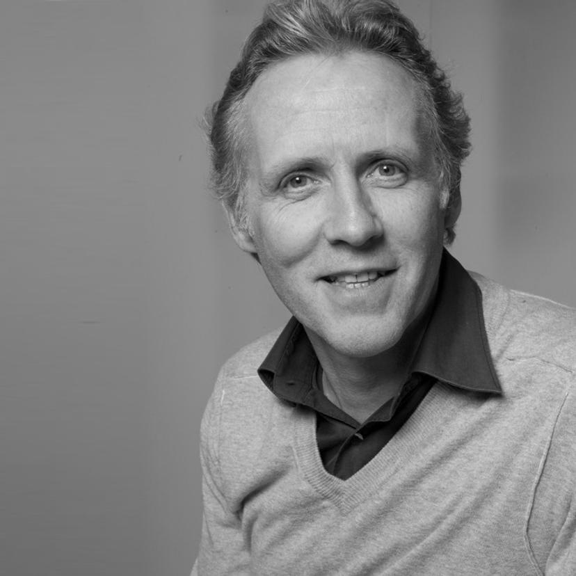 ANGELO M SIDE TABLE – Les Atelier Courbet