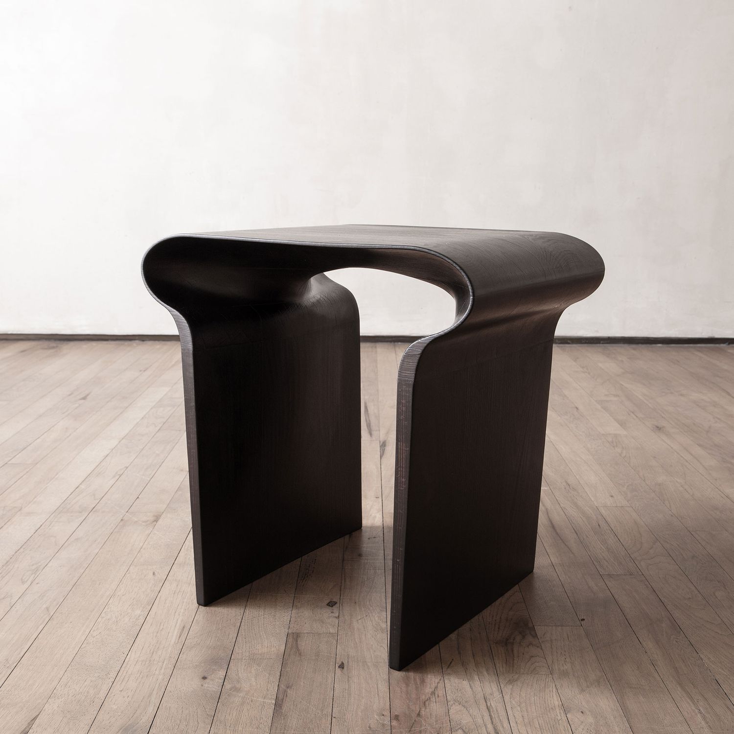 Accent Tables – Les Atelier Courbet