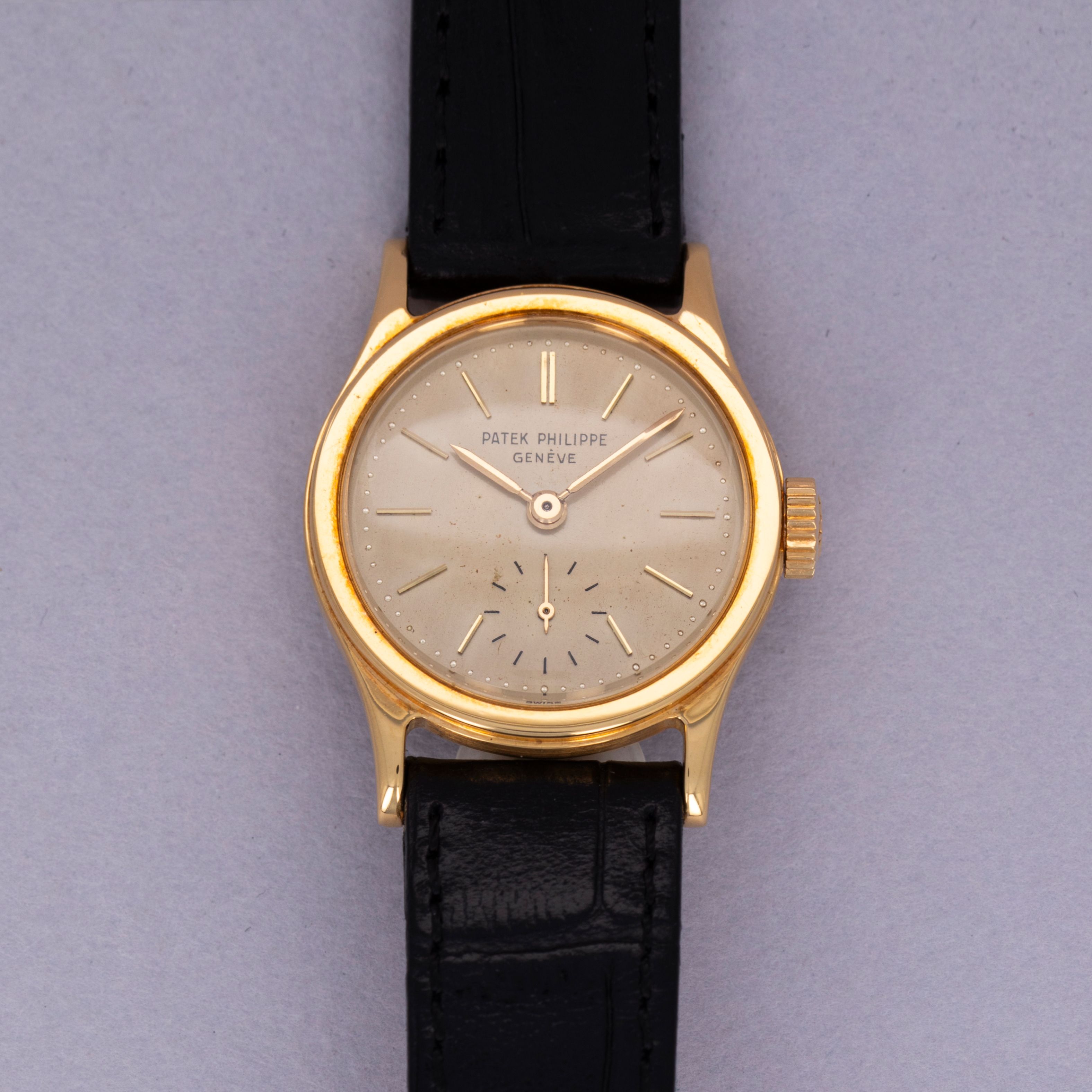 Patek Philippe Calatrava 438 Champagne Stick Dial 18k YG | Auctions ...