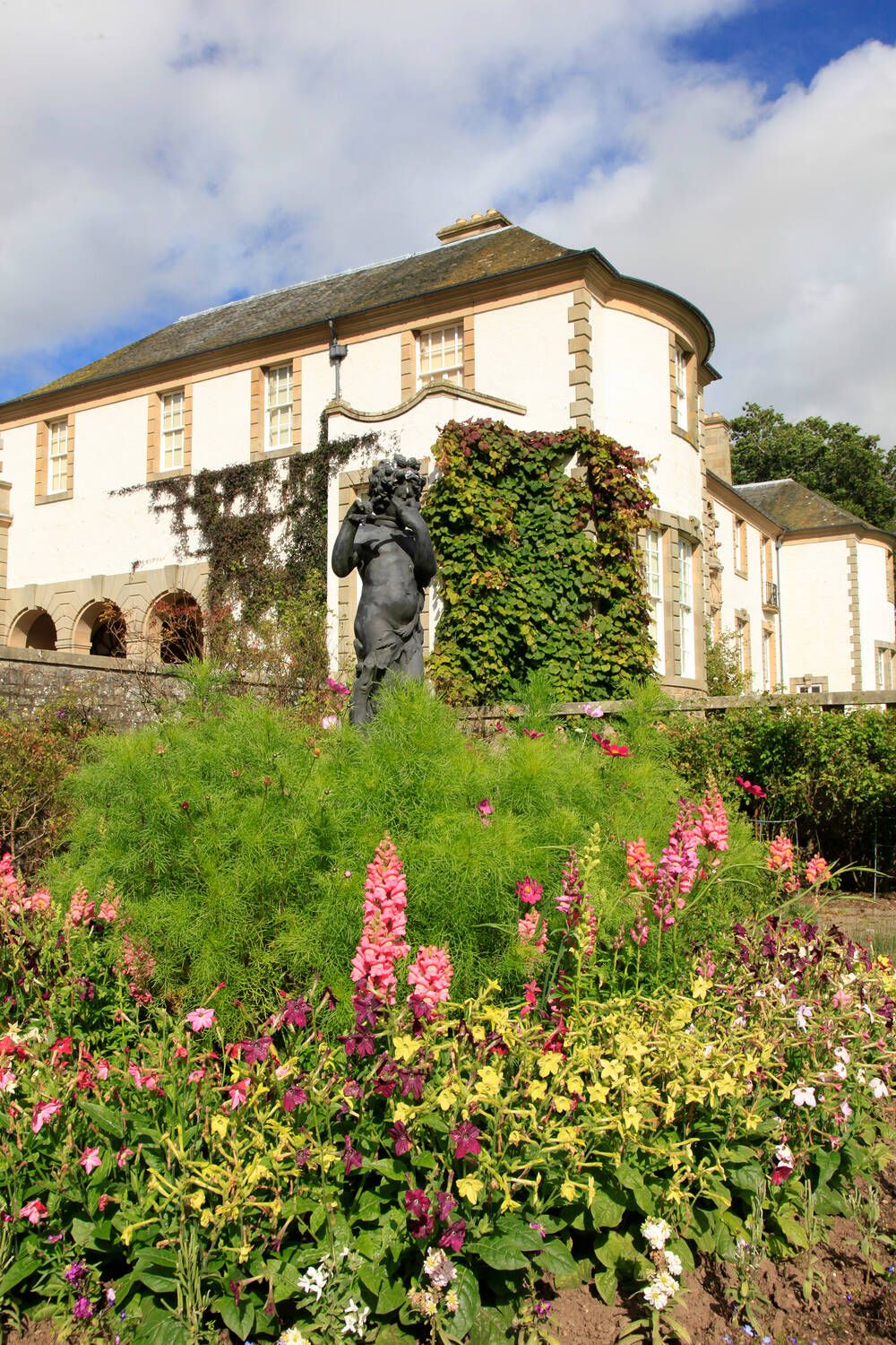 Hill of Tarvit Mansion - VisitSeeDo