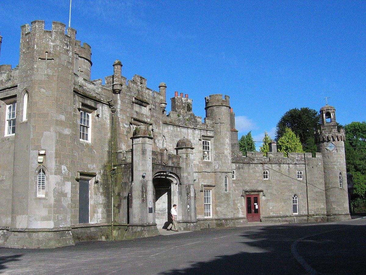 Balloch Castle Country Park - VisitSeeDo