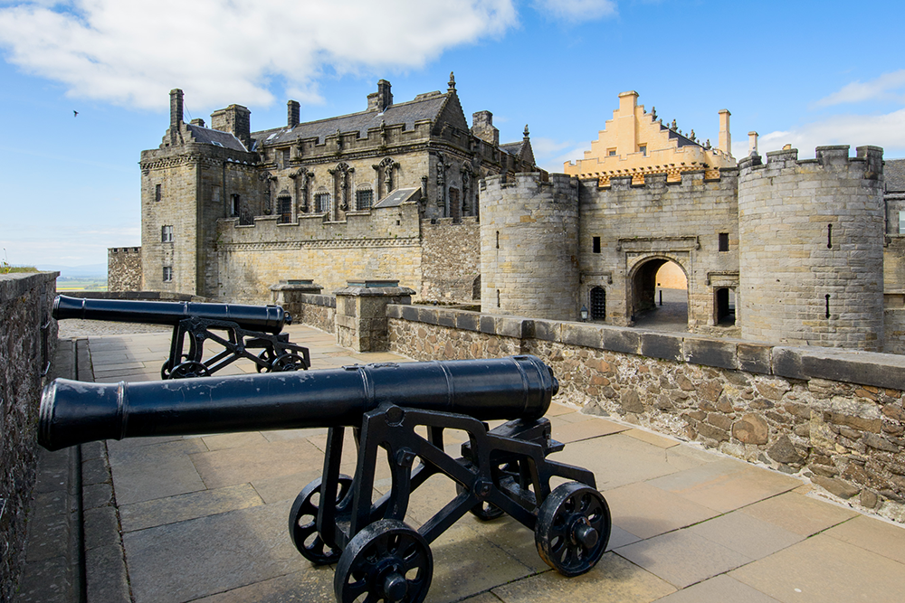 Stirling Castle - VisitSeeDo