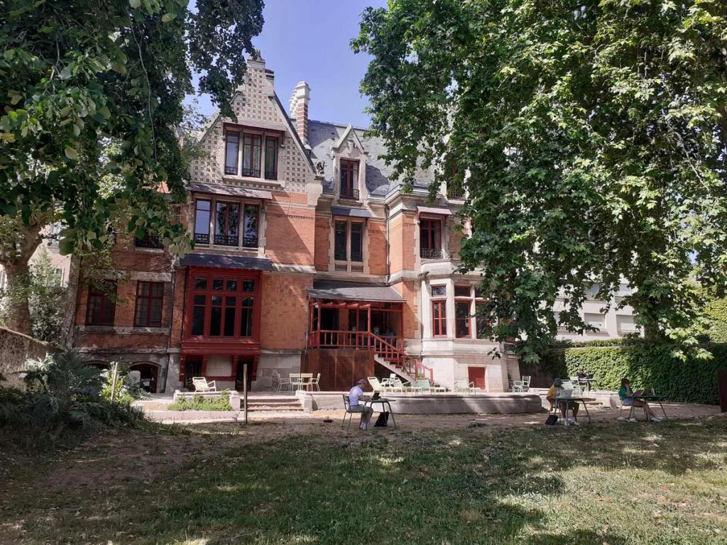 Musée Balzac - Château de Saché | Tours en Val de Loire | Office de ...