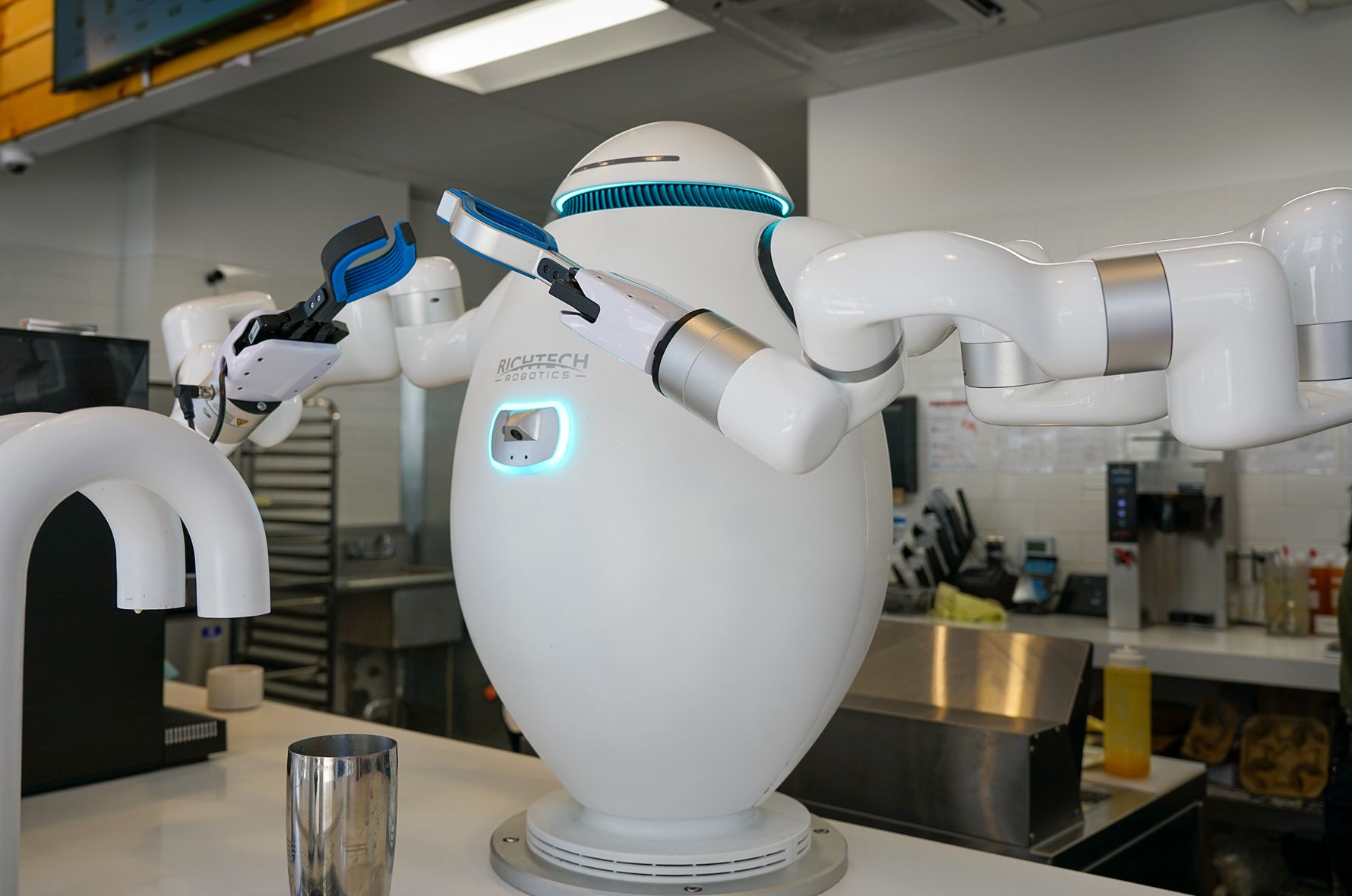 Why Human-Centric Robots Win: Inside Our Design Philosophy - Richtech ...