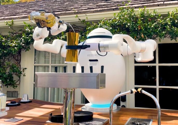 ADAM Steals the Show on the Season 3 premiere of The Kardashians ...