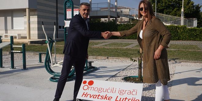 U općini Cista Provo otvoren novi 'sretni park' za vježbanje ...