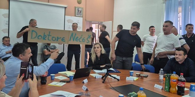 VIDEO Bulj poručio: Kojića gredu kopati nećete! | Dalmatinski Portal