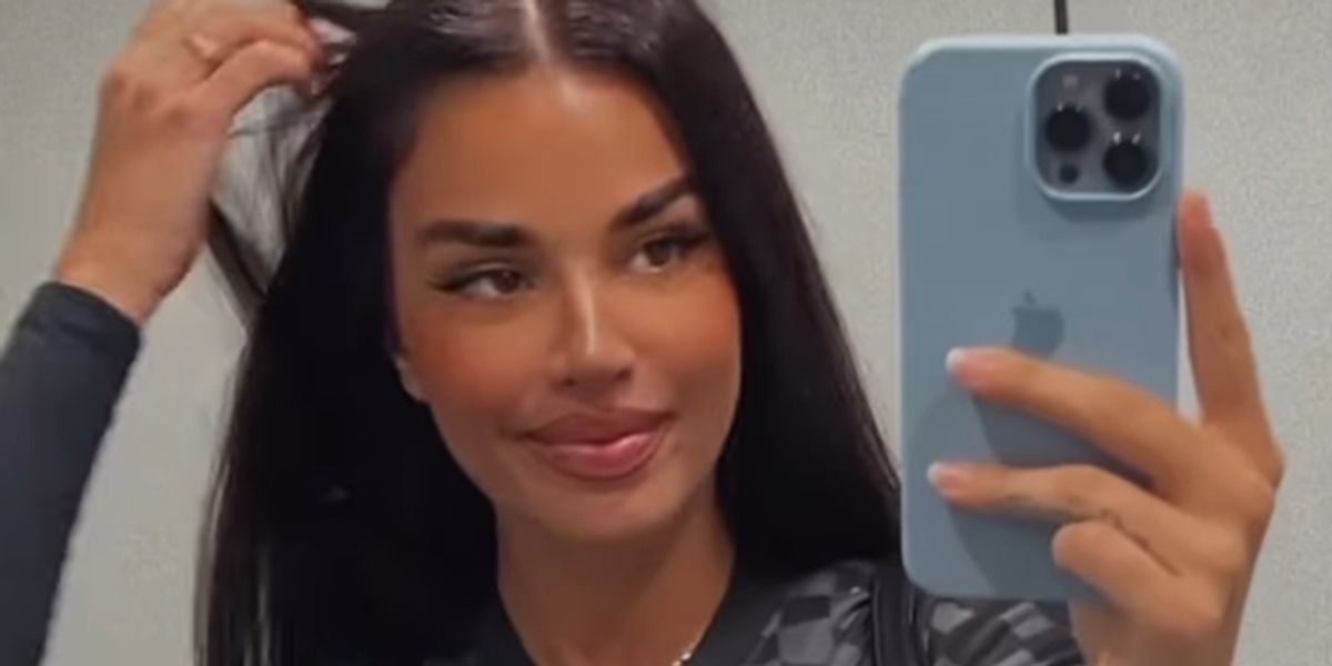 ZAPALILA INSTAGRAM Knöll Doll pozirala na jet skiju u vrućem izdanju ...